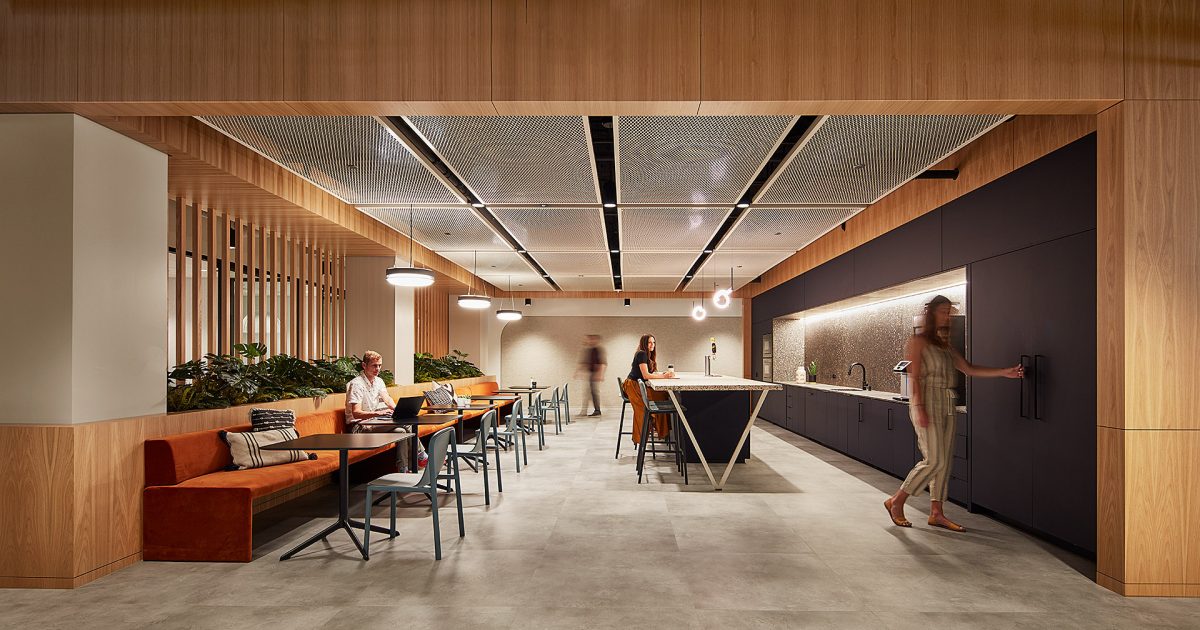 Icon Modern | Simplex Investments